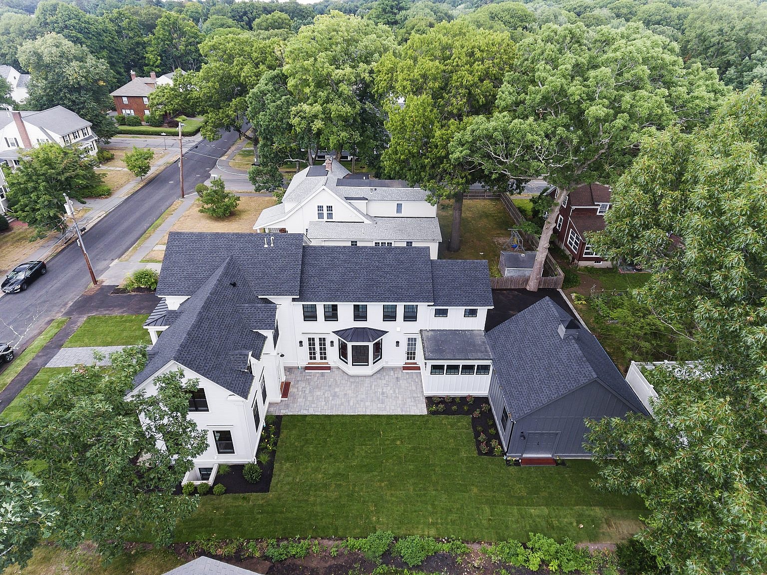 Suburban Farmhouse • ART Architects