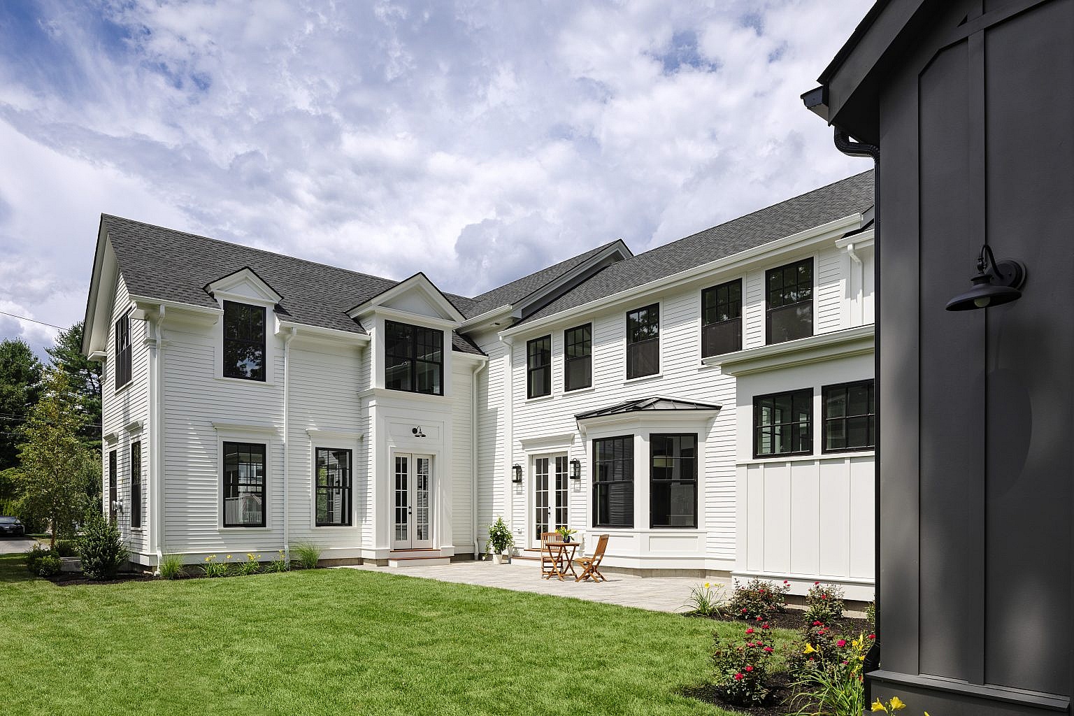 Suburban Farmhouse • ART Architects