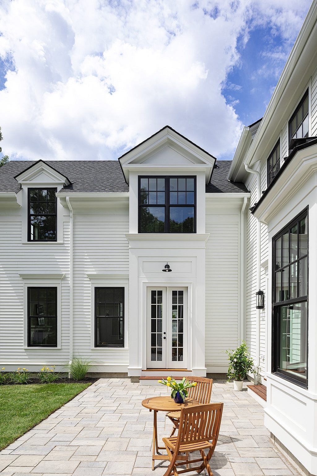 Suburban Farmhouse • ART Architects