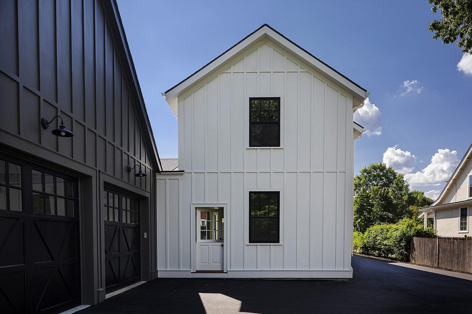Suburban Farmhouse • ART Architects